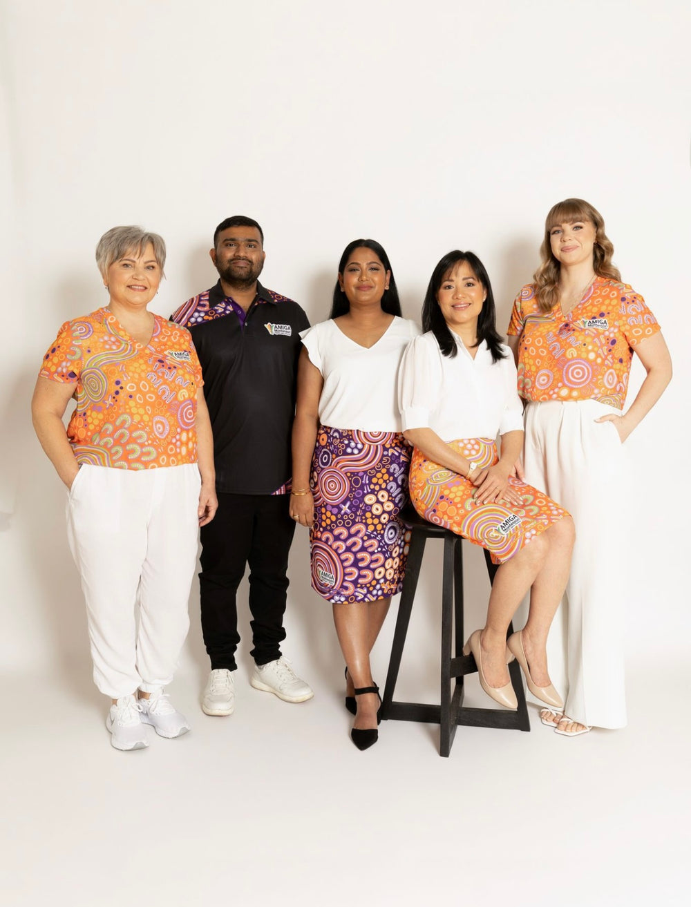 Works by Merindah-Gunya – Merindah-Gunya Art